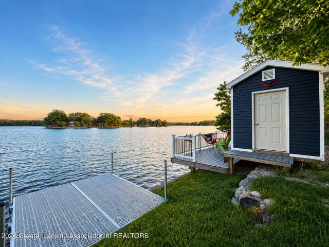 10841 Lakeside Drive