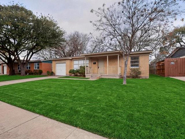 10841 Ruth Ann Drive