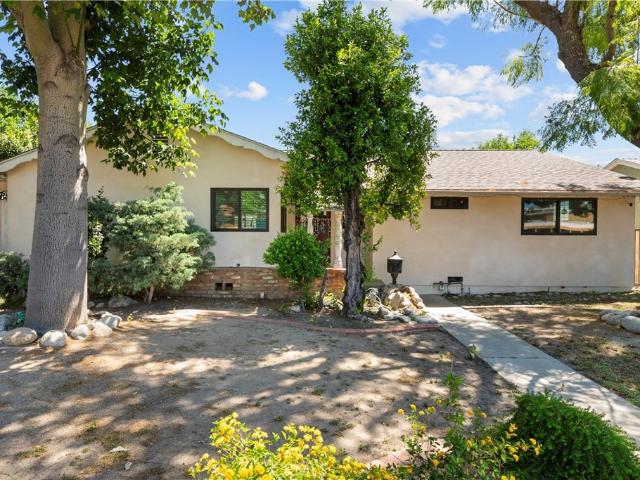 10844 Dempsey Ave, Granada Hills, CA 91344 | MLS #SR26092 | Compass