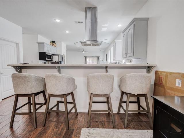 10844 Hawks Landing Road
