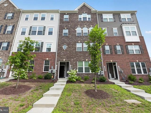 10844 Presidential Pkwy, Upper Marlboro, MD 20772