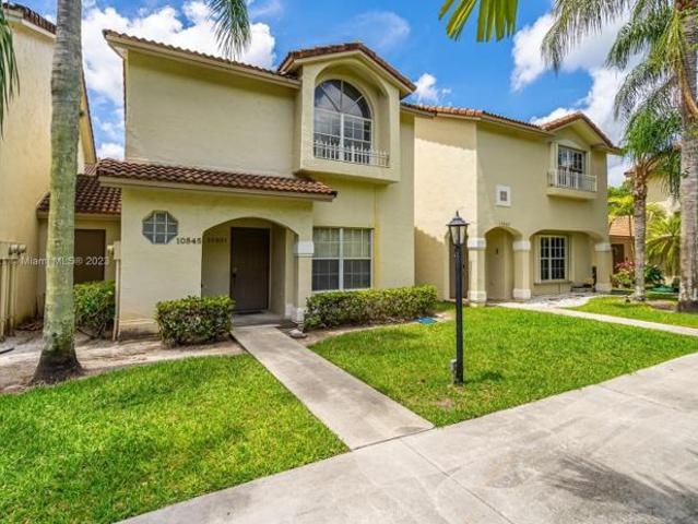10845 3rd Ct NW #18A2U, Pembroke Pines, FL 33026