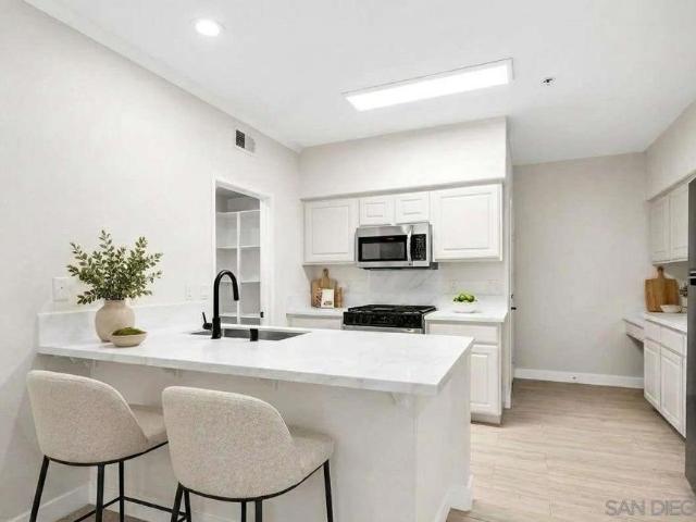 10848 Scripps Ranch Blvd 205