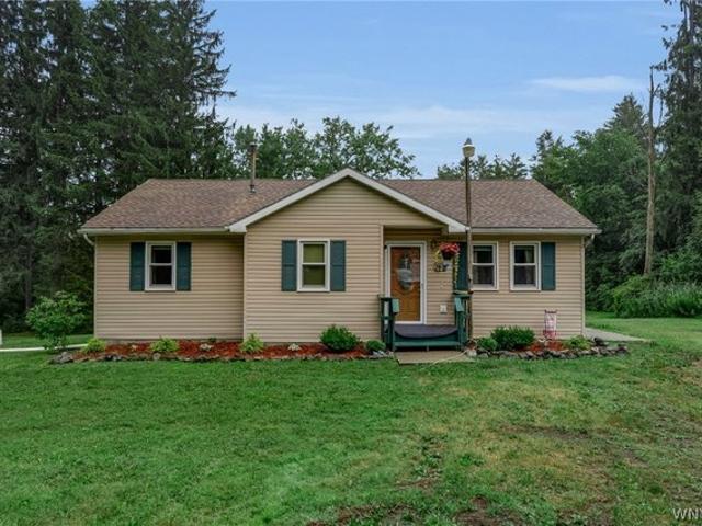 10849 Warner Gulf Rd, Chaffee, NY 14030