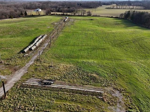 10849 Fairview Tract 2 Rd, Bennington, IN 47011