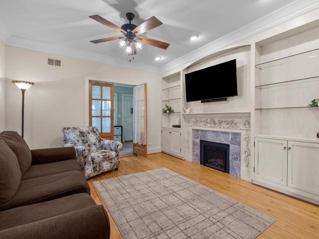 1084 Main Street