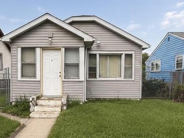 1084 E 36th Ave, Gary, IN 46409