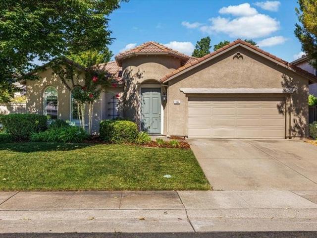 1084 Elsworth Way, Folsom, CA 95630