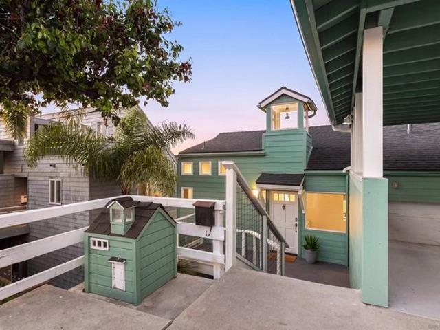 1084 Johnson Ave, San Diego, CA 92103