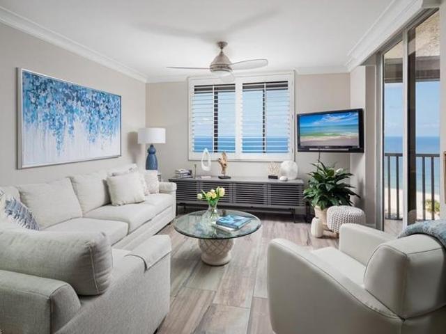 10851 Gulf Shore Dr #604, Naples, FL 34108