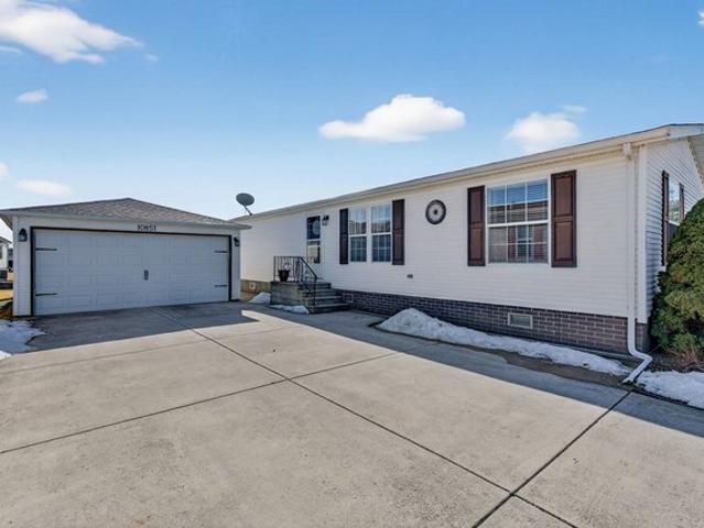 10851 LA Costa Ln, Frankfort, IL 60423