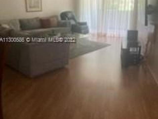 10852 Kendall Dr N #216 2, Miami, FL 33176