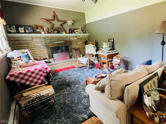 10857 Tanglewood Trail