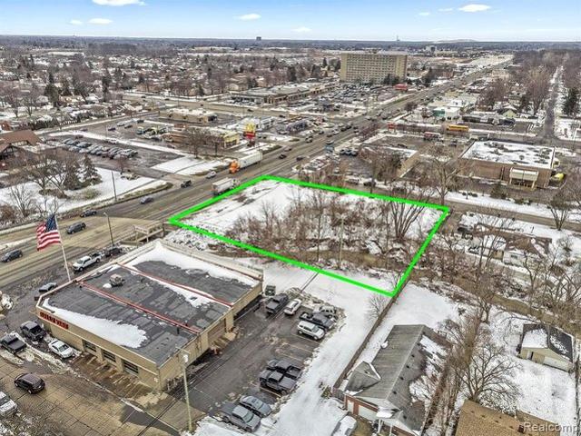 10854 Allen Rd, Taylor, MI 48180