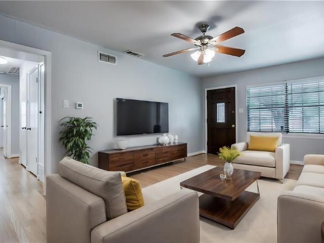 10858 Cassandra Way