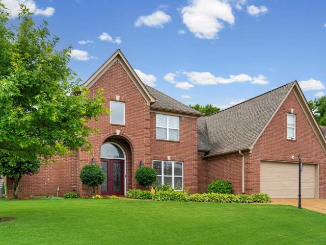 1085 macon hall rd