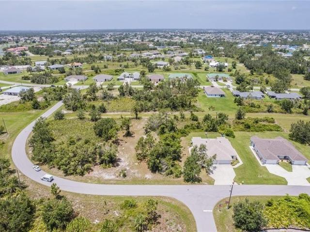 1085 Bismarck Rd, Punta Gorda, FL 33983