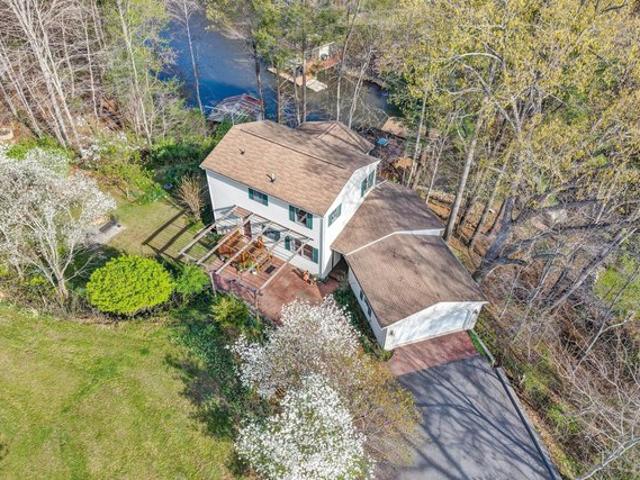 1085 Carters Island Rd, Goodview, VA 24095