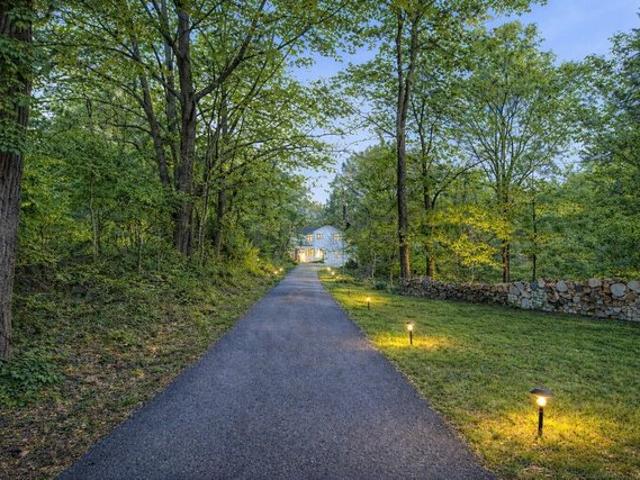 1085 Carters Island Rd, Goodview, VA 24095