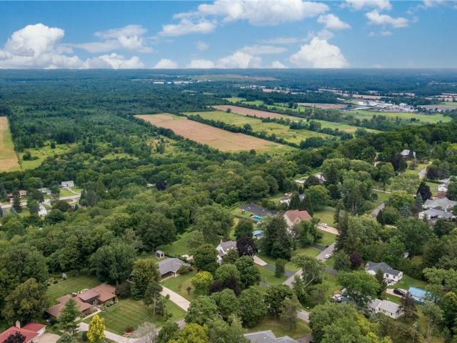 1085 Escarpment Drive