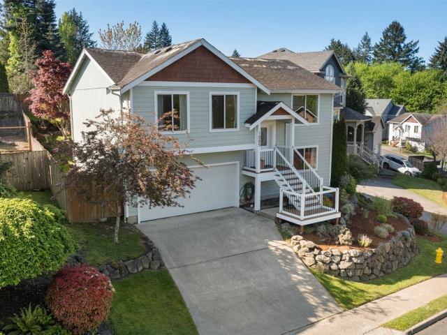 1085 Heron Ridge Avenue
