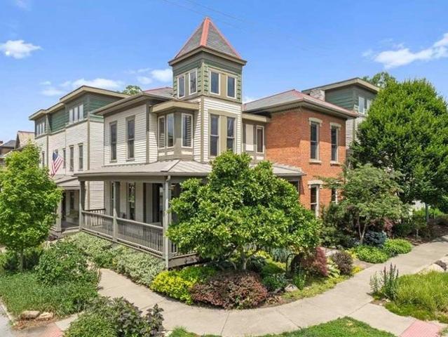 1085 Highland St, Columbus, OH 43201