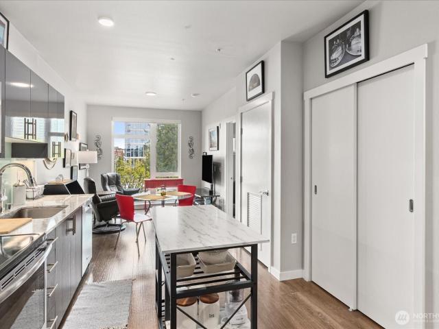 1085 rd Avenue NE # #311