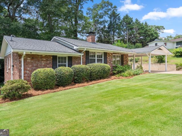 1085 Tanglewood Drive