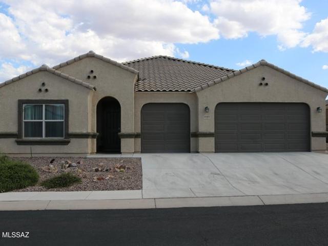 1085 W Valley Meadow Ln, Sahuarita, AZ 85629