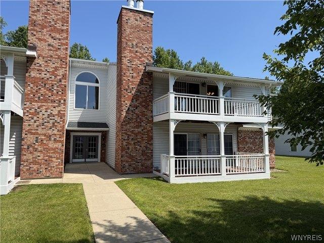 1085 Youngs Rd Apt F, Buffalo, NY 14221