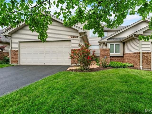 10863 Picadily Square Dr, Saint Louis, MO 63146