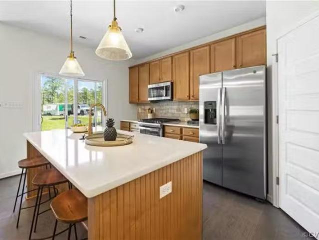 10860 FARMSTEAD MILL LANE, GLEN ALLEN, VA 23059 Condo/Townhome.
