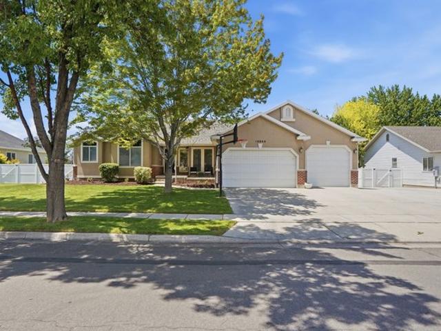 10866 S Marsha Kaye Cir, Sandy, UT 84070