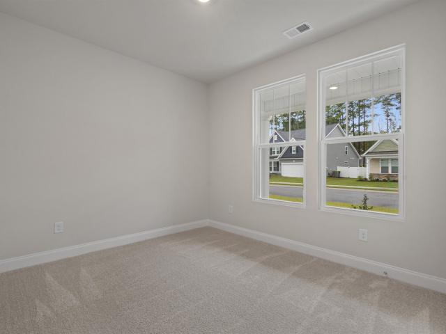 1086 NW Rosefield Way
