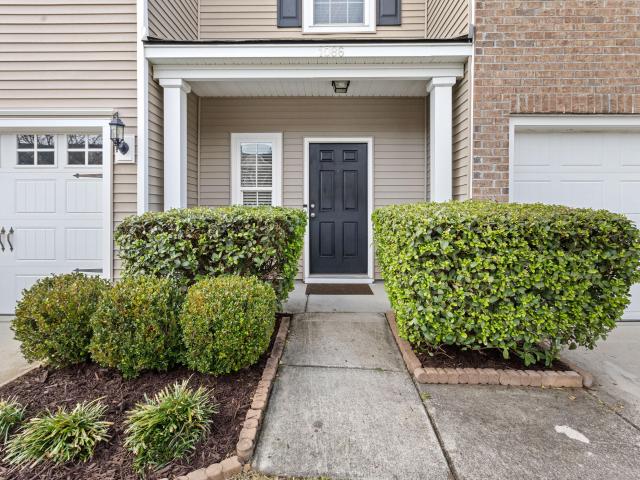 1086 Bennington Drive