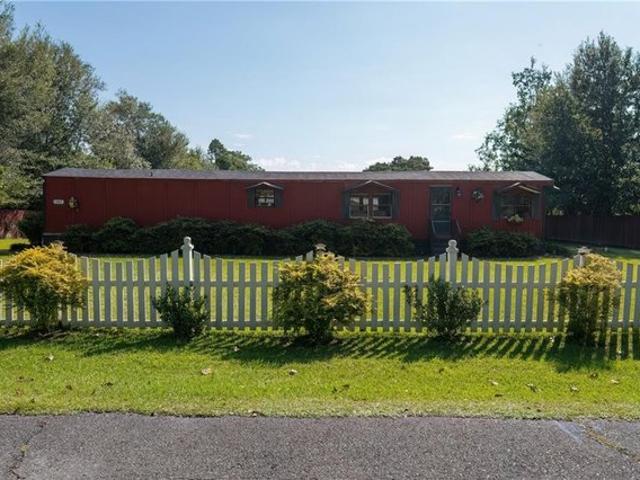 1086 Bond Rd, Lake Charles, LA 70611