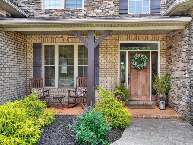 1086 Dayna Court