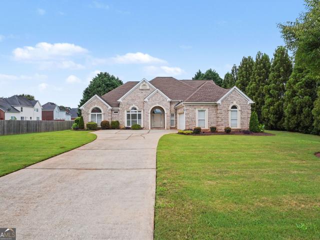 1086 Rowanshyre Circle