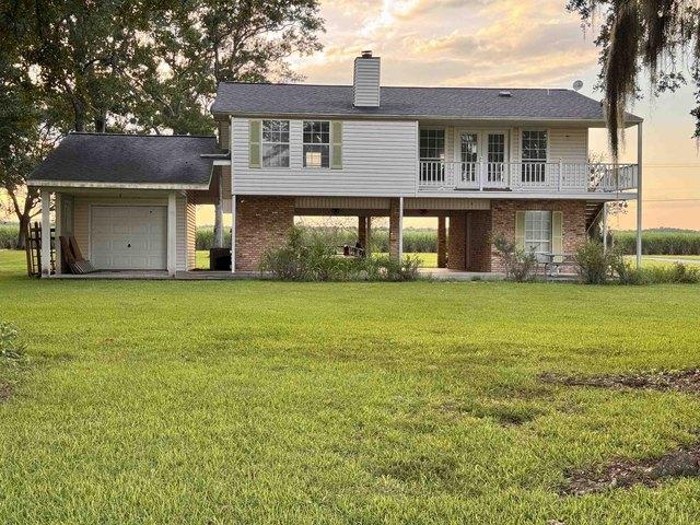1086 Victoria Riverside Rd, Patterson, LA 70392