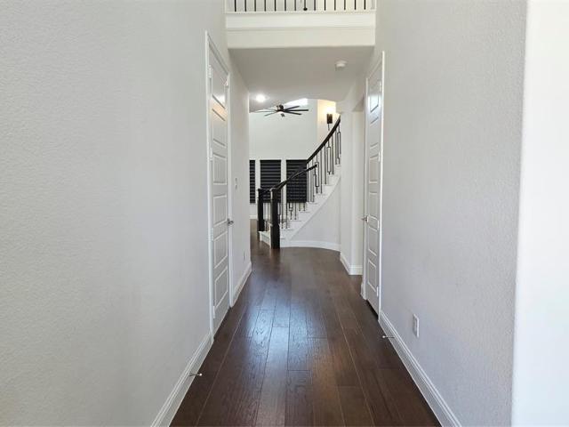 10870 Grayhead Drive