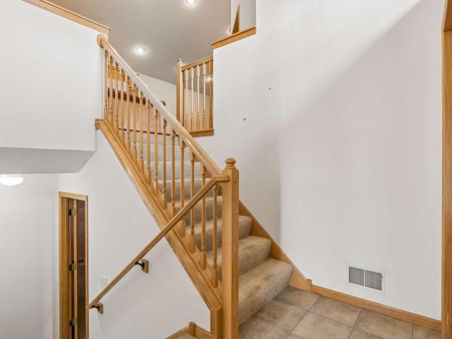 10871 Tyler Court NE