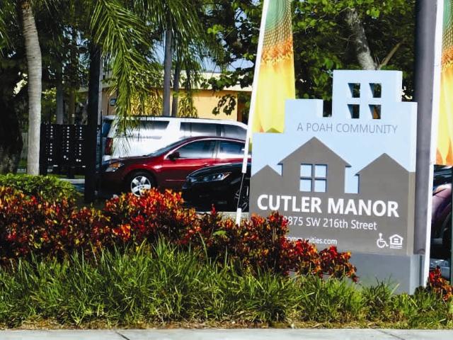10875 SW 216th St, 3 beds, 1 full bath