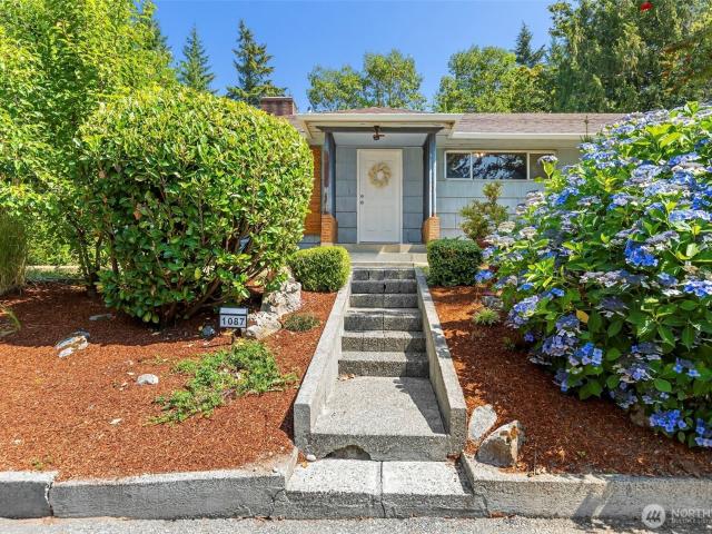 1087 Baby Doll Road E