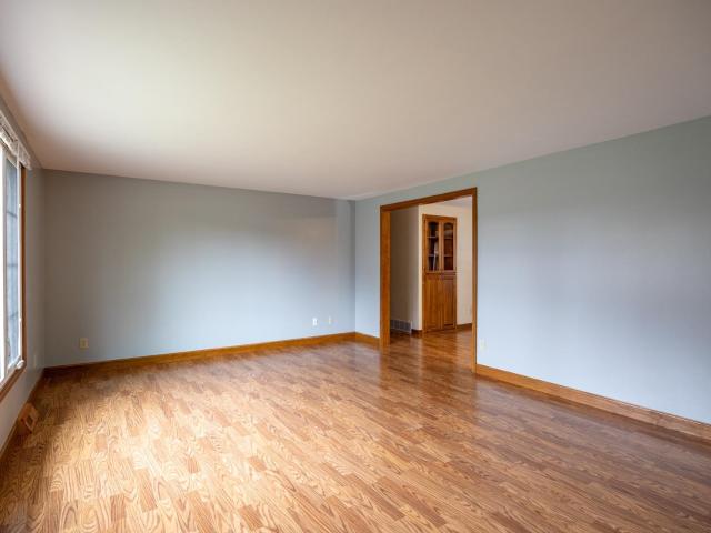 1087 bethany place