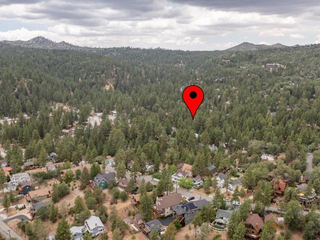 1087 Brookside Lane