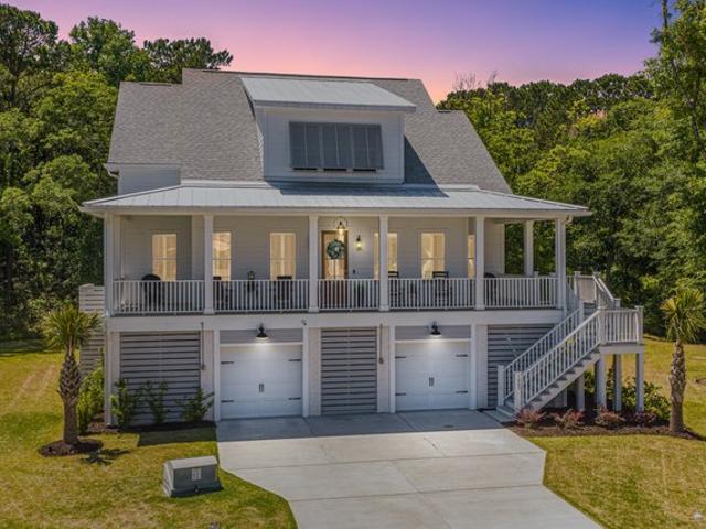 1087 Capersview Ct, Awendaw, SC 29429