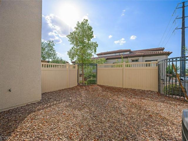 1087 Luna Eclipse Lane 2, Henderson, US, NV