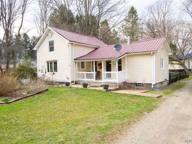 10880 Matteson Corners Rd, Holland, NY 14080