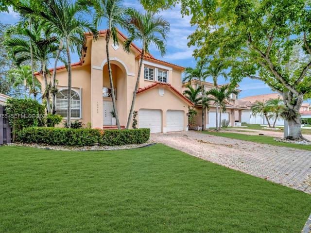 10880 NW 58th Ter, Doral, FL 33178 | MLS #A11964 | Compass