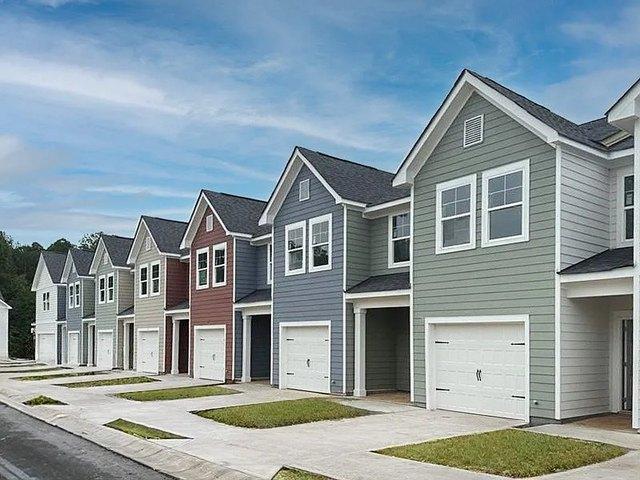 10887 Tara Blvd, Hampton, GA 30228